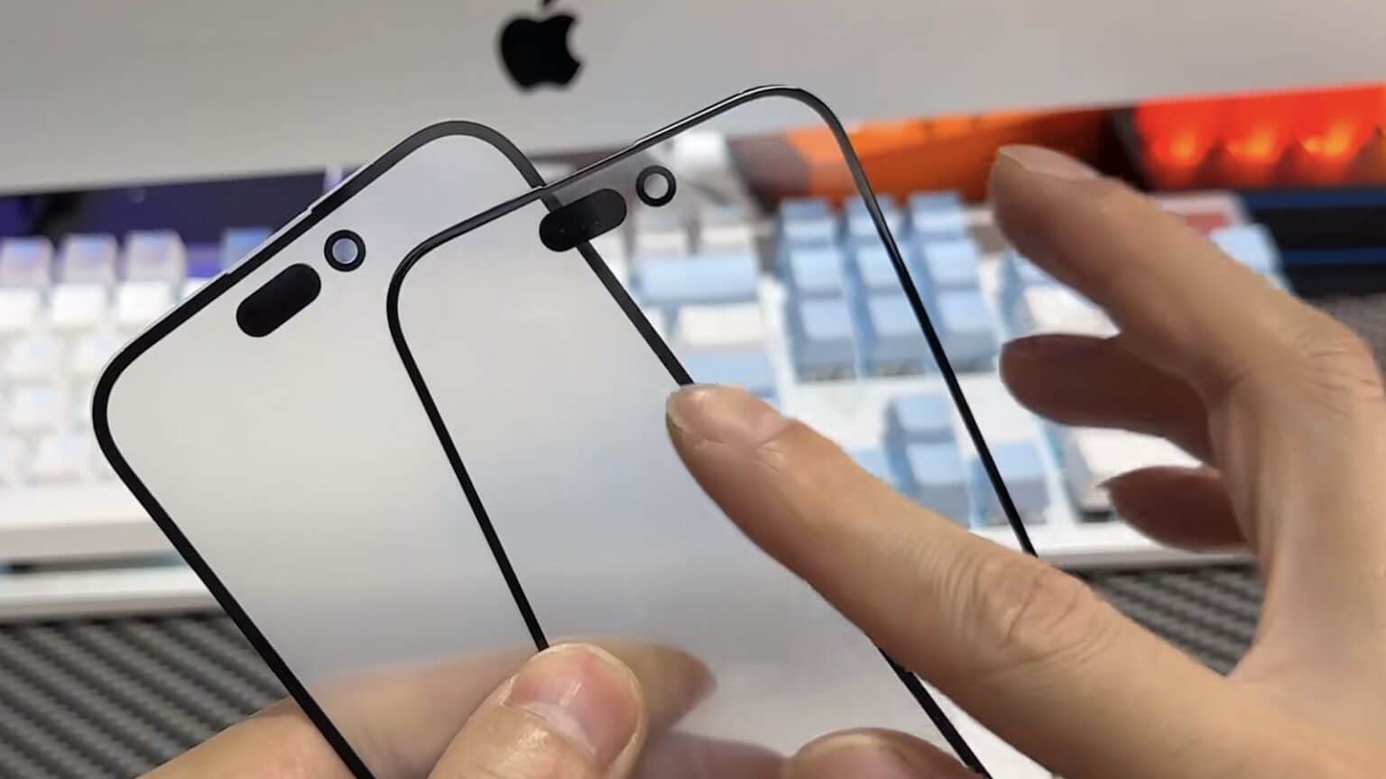 Leak Reveals Thinner Bezels And Subtle Curve For iPhone 15 Pro Models ...