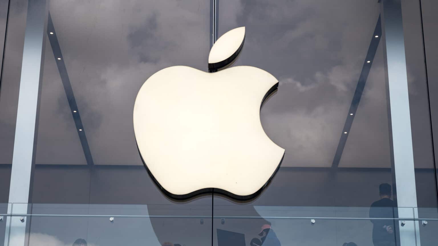 The Astonishing Link Between Apple’s Brand Identity & Copyright ...