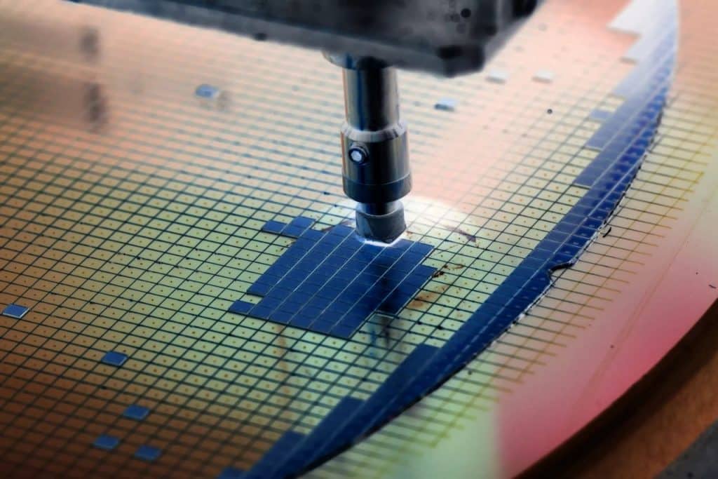 Apple M5 Pro Chip Separates CPU and GPU: A Leap in Computing ...