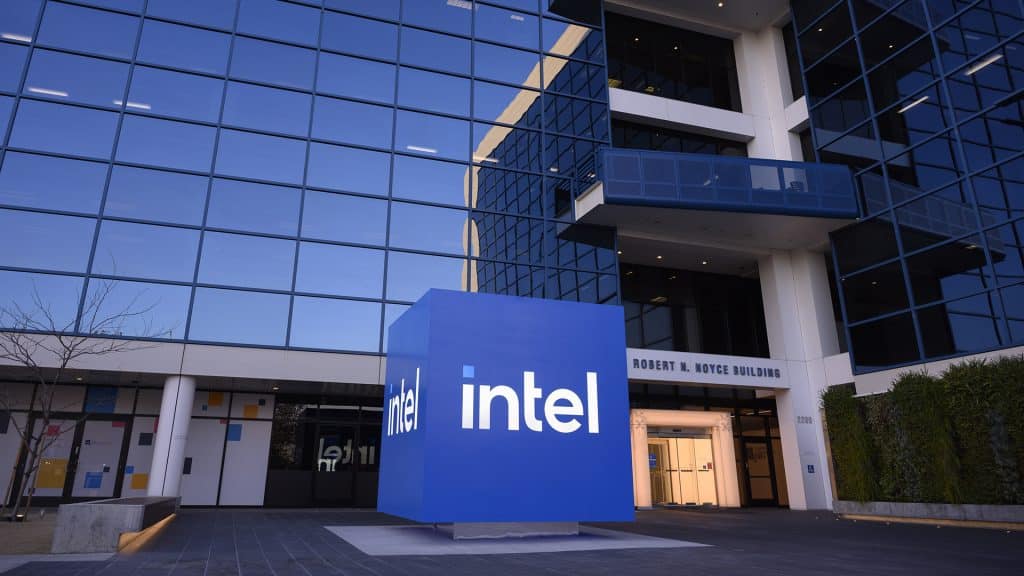 TSMC and Intel Join Forces to Boost U.S.-Made Apple Chips - AppleMagazine