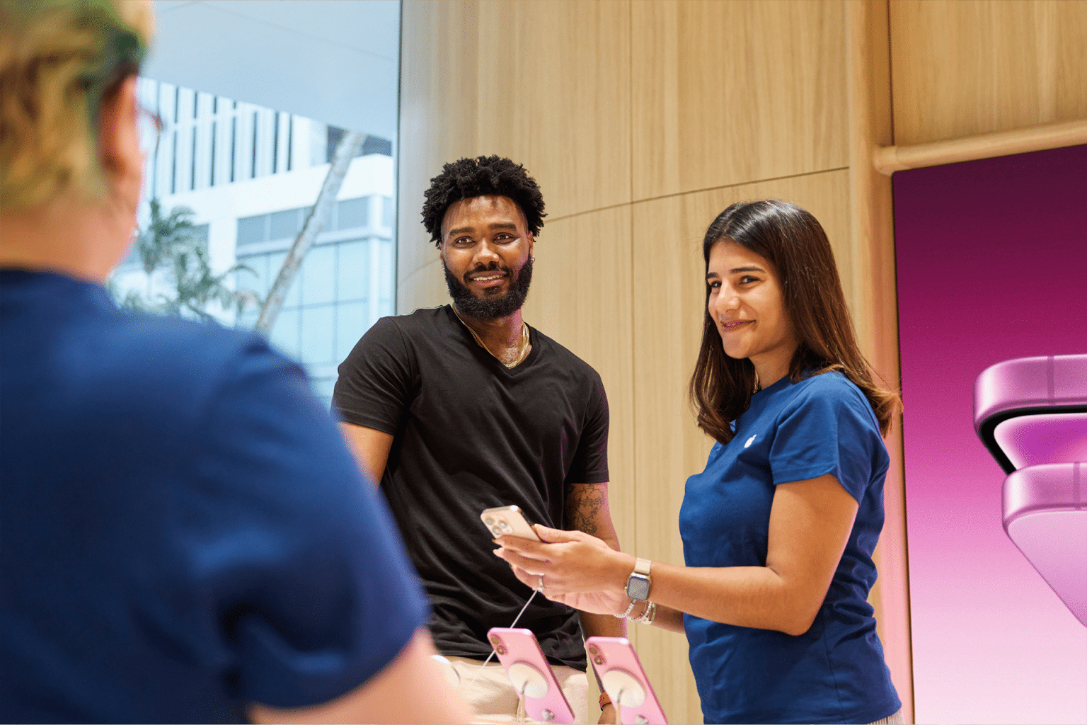 Apple Store Personal Session Offers One-on-One Product Guidance ...