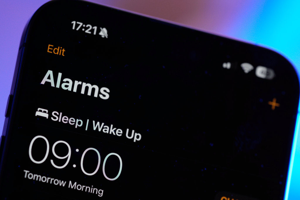 alarm-iOS-26.1-3 - AppleMagazine