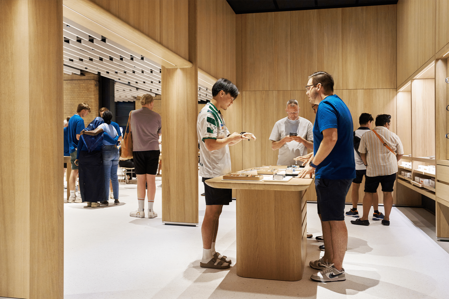 Apple Store Near Me: How to Find One Fast Using Apple Maps - AppleMagazine